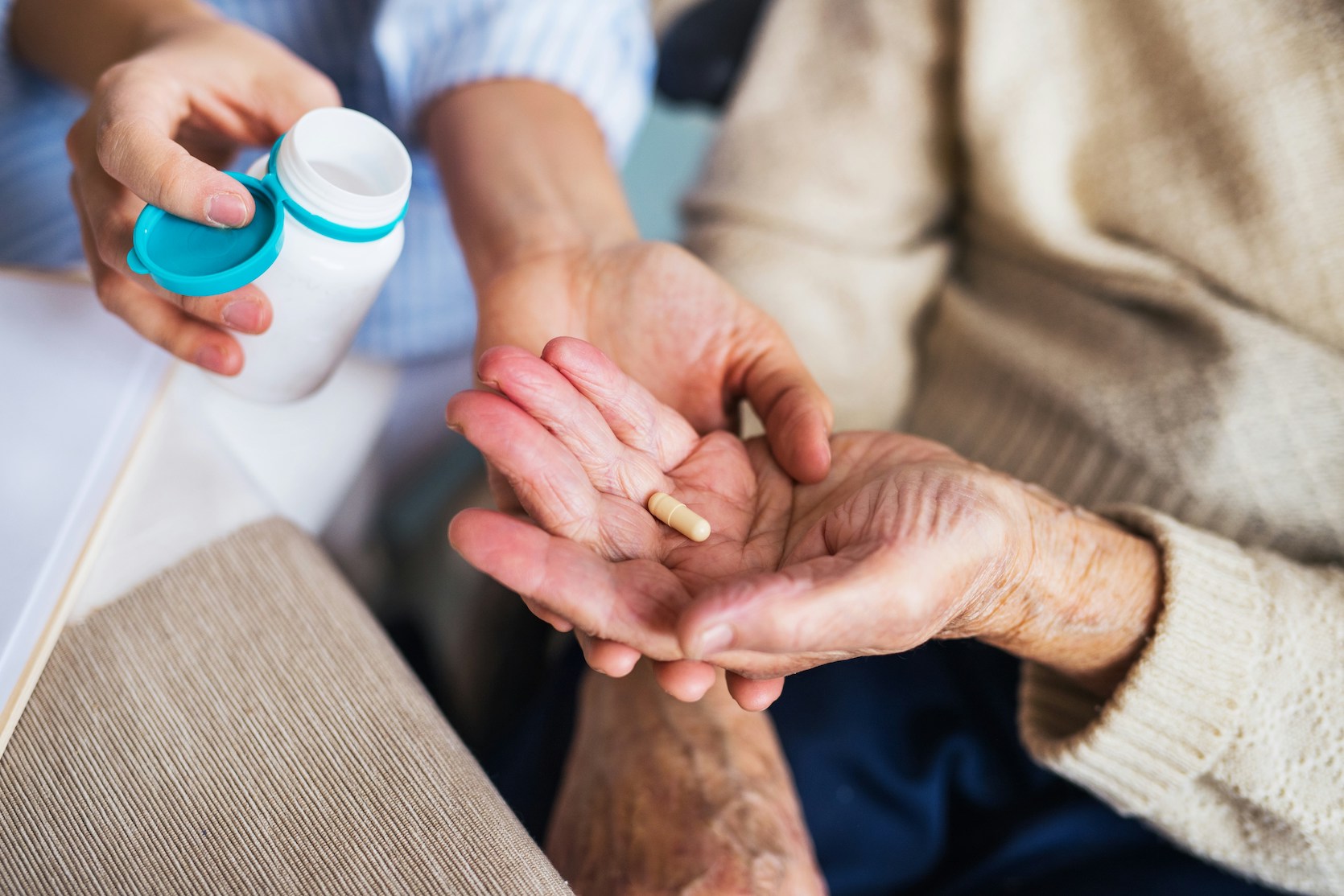 HLTHPS006 - Assist Clients with Medication - Transformational Institute