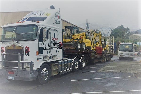 Load and Unload Plant - OnRoad OffRoad Training